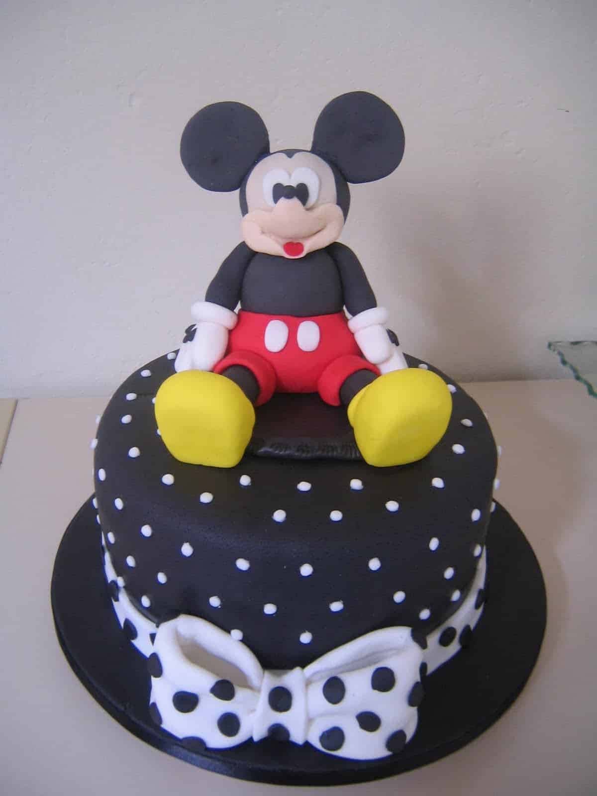 15 Bolos do Mickey Mouse Decorados